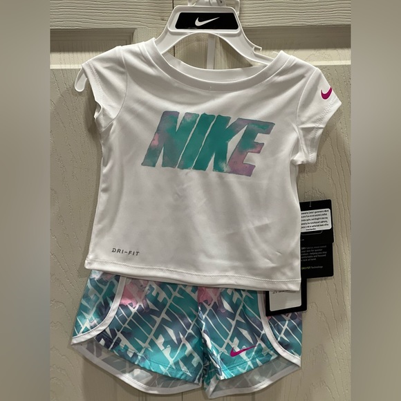 Nike | Matching Sets | New 2 Piece Nike Girls Set | Poshmark